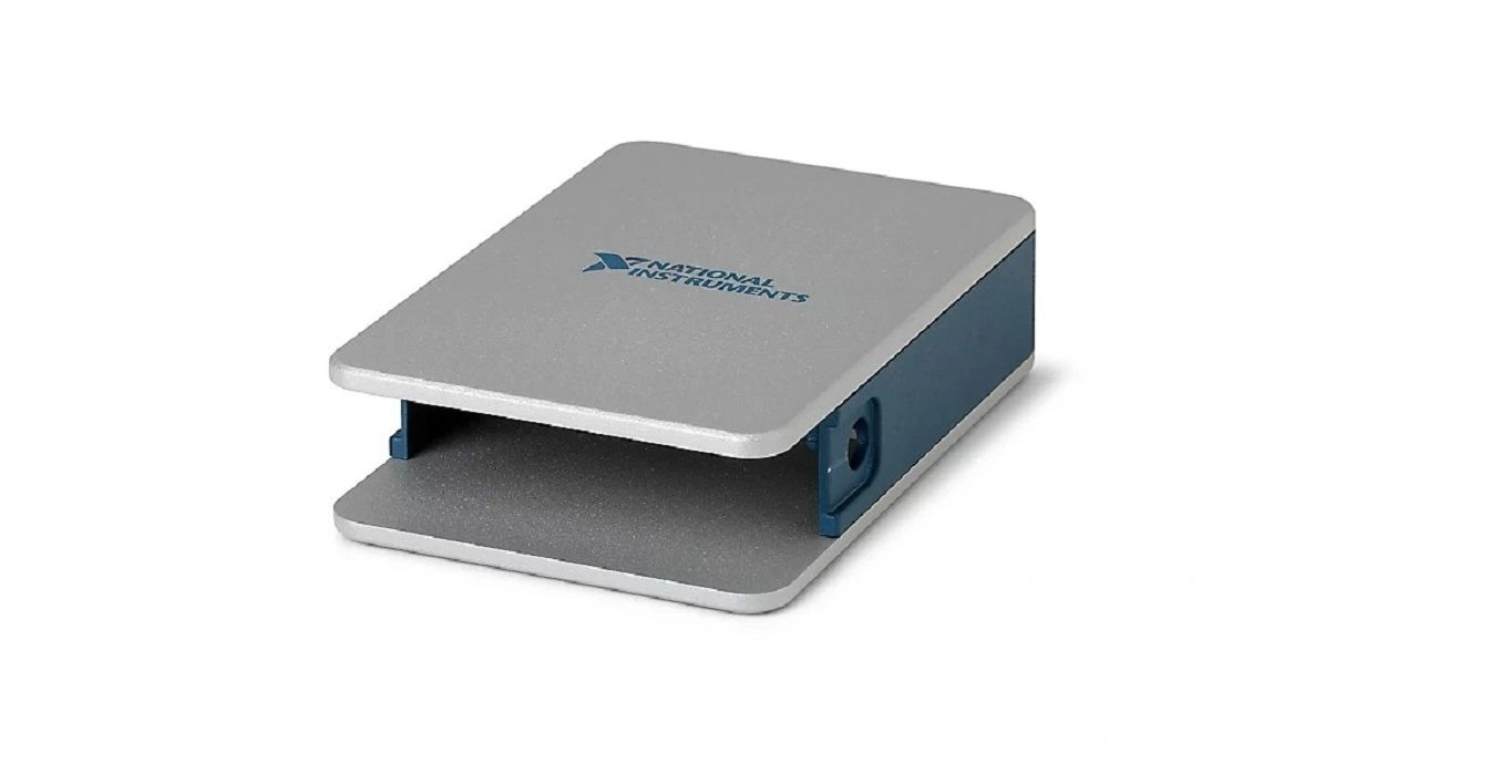 Universal data acquisition and recording system, 4 channels — Modular ...